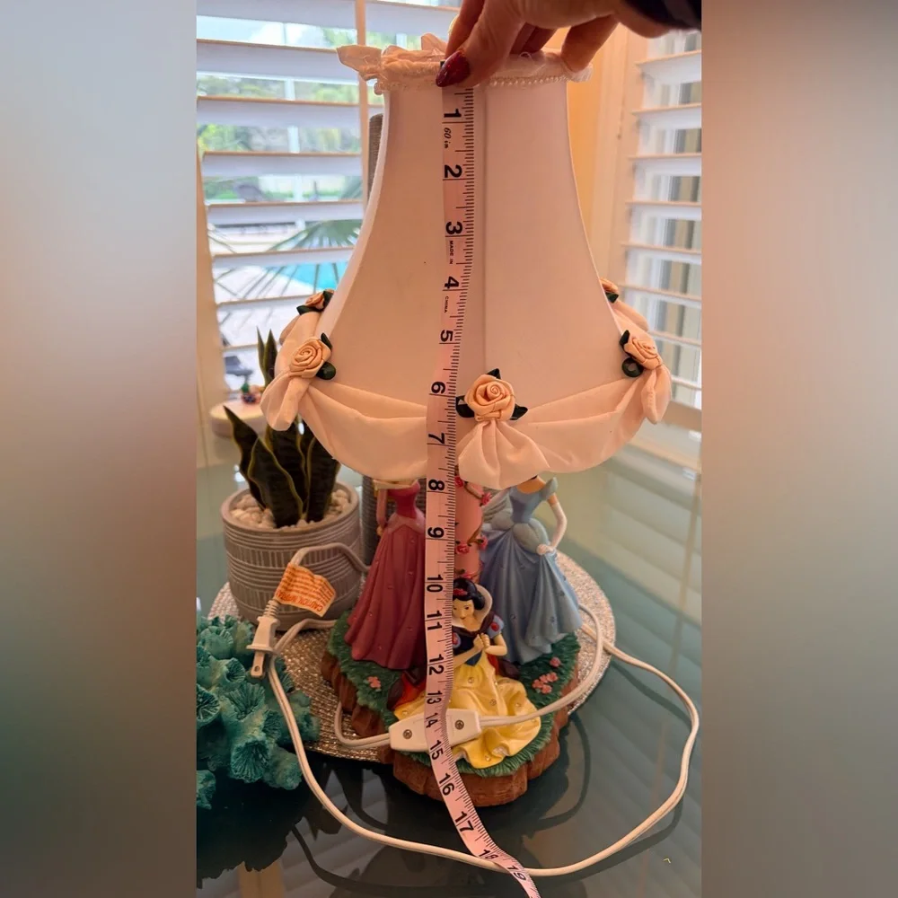 Disney | Accents | Disney Princess Table Lamp Snow White Cinderella ...